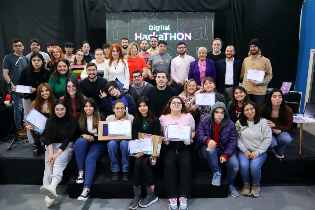 Exitosa segunda edición de la “Digital Hackathon”
